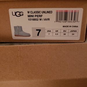 UGG | Shoes | Uggs | Poshmark